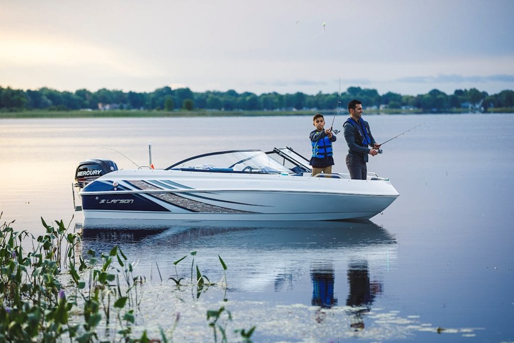 Polaris purchases Larson Boat Group | Boating Industry